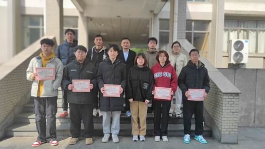 Our Students Won Prizes Again in the “Competition on Physics (Theory ...